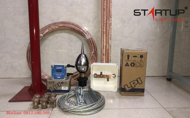 Stormaster ESE 60 kim thu sét Úc bán kính bảo vệ 107m